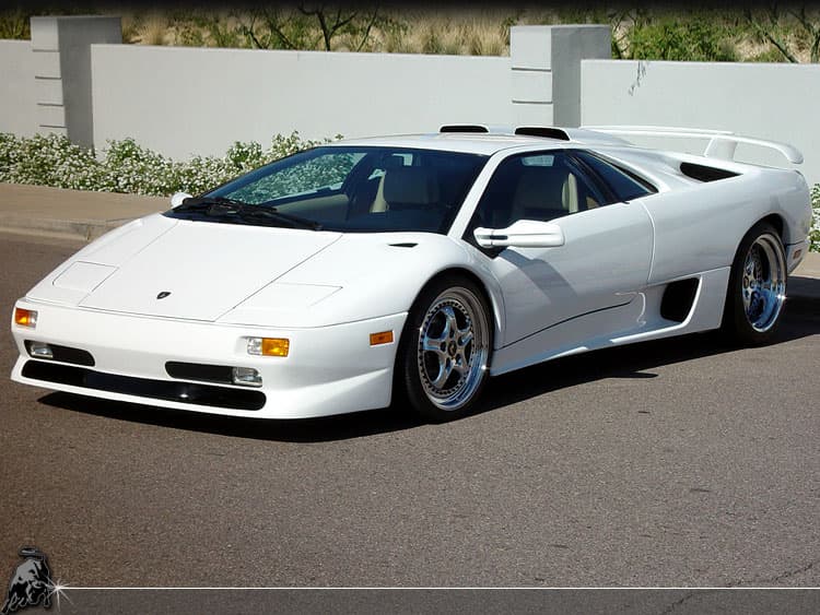 High-Resolution Lamborghini Diablo VS Photos