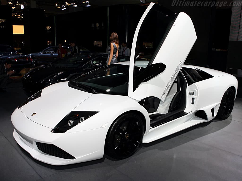 High-Resolution Lamborghini Murciélago LP640 Versace Photos