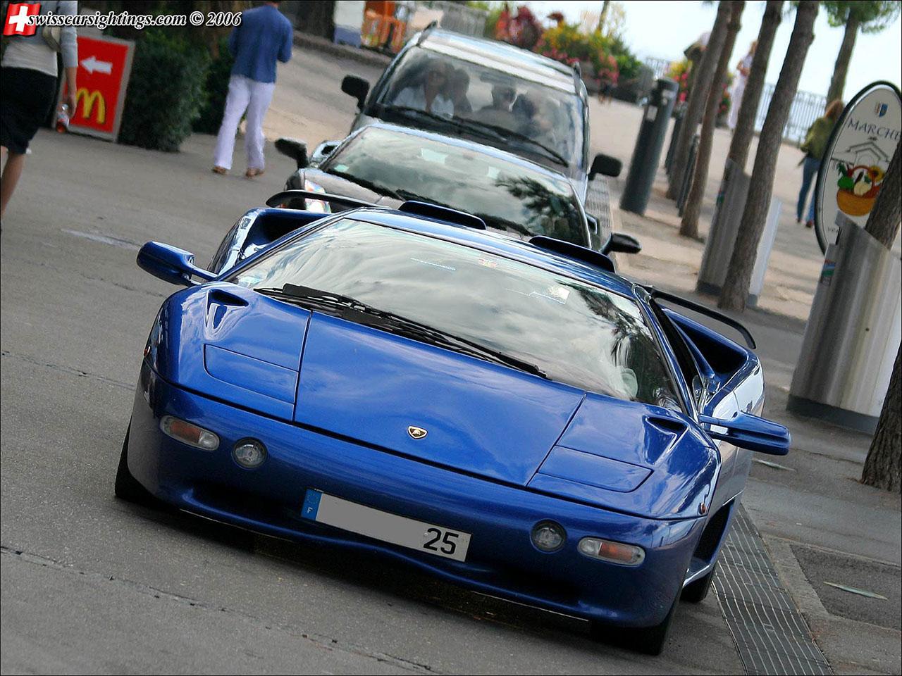 High-Resolution Lamborghini Diablo Strosek Photos