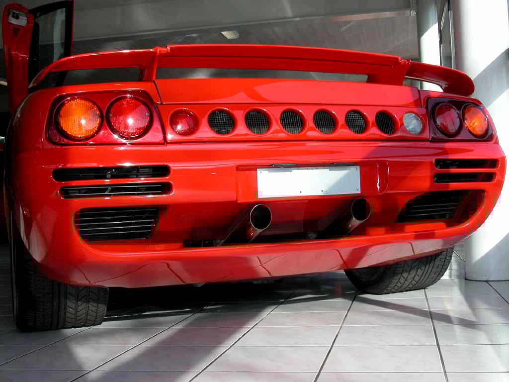 High-Resolution Lamborghini Diablo Strosek Photos