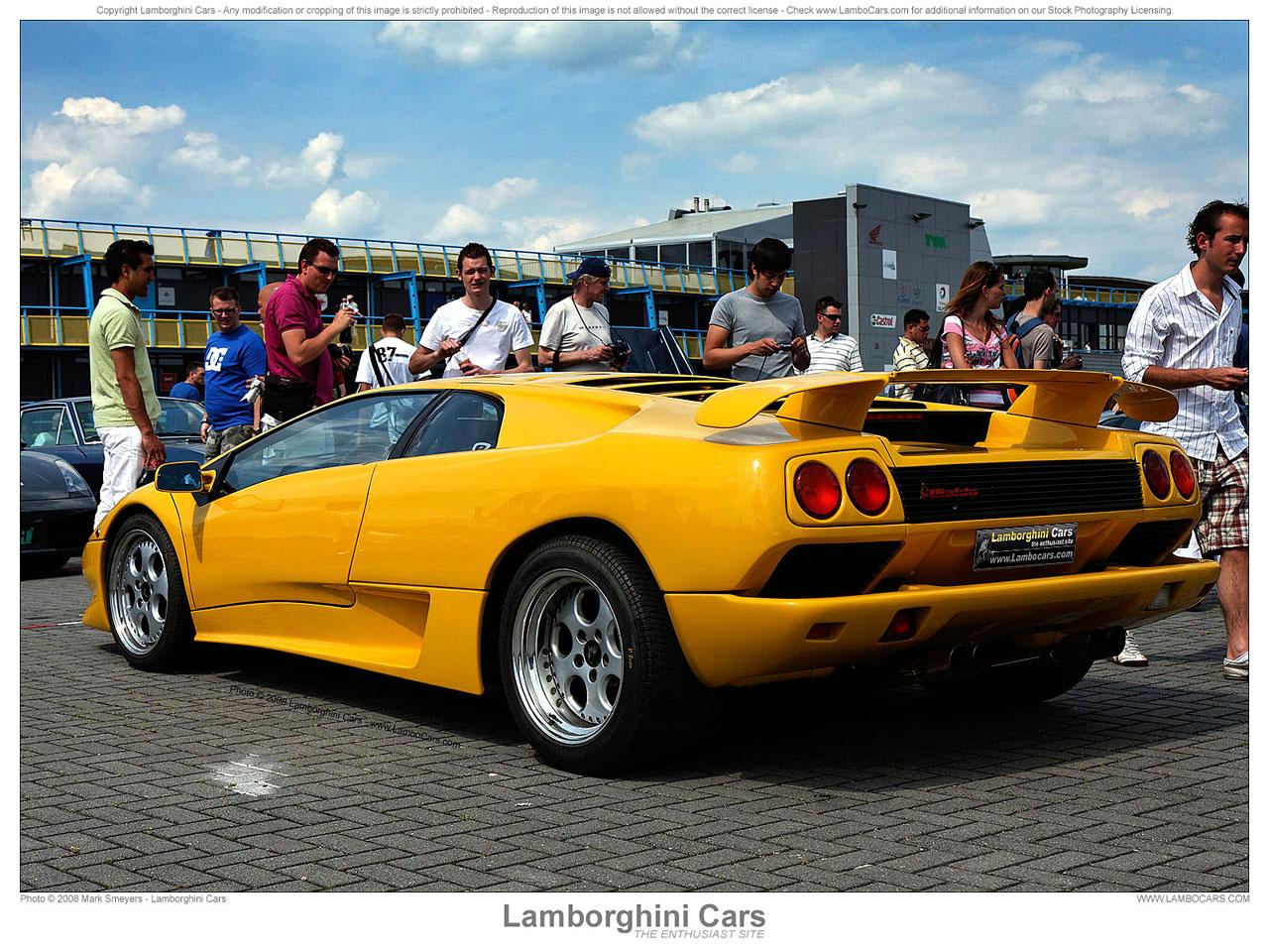 High-Resolution Lamborghini Lavazza Viva Photos