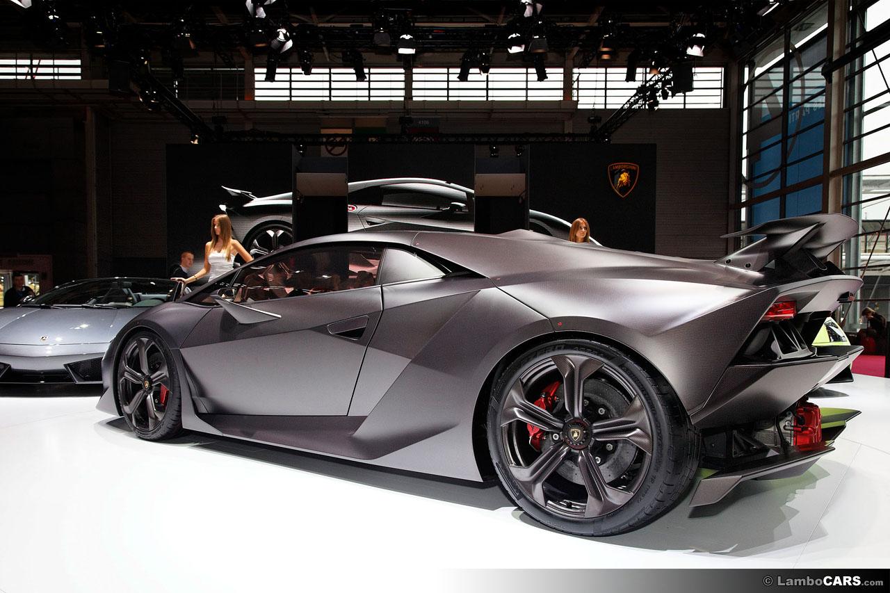 High-Resolution Lamborghini Sesto Elemento Photos