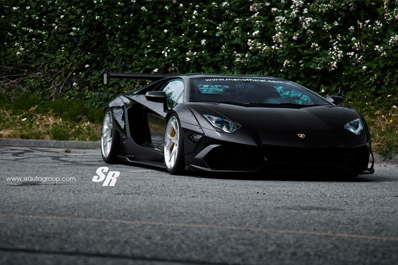 High-Resolution Lamborghini Aventador Photos