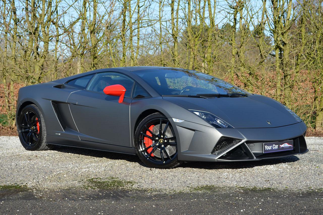 High-Resolution Lamborghini Gallardo Squadra Corse Photos
