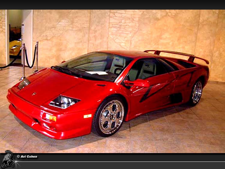 High-Resolution Lamborghini Diablo Alpine Photos