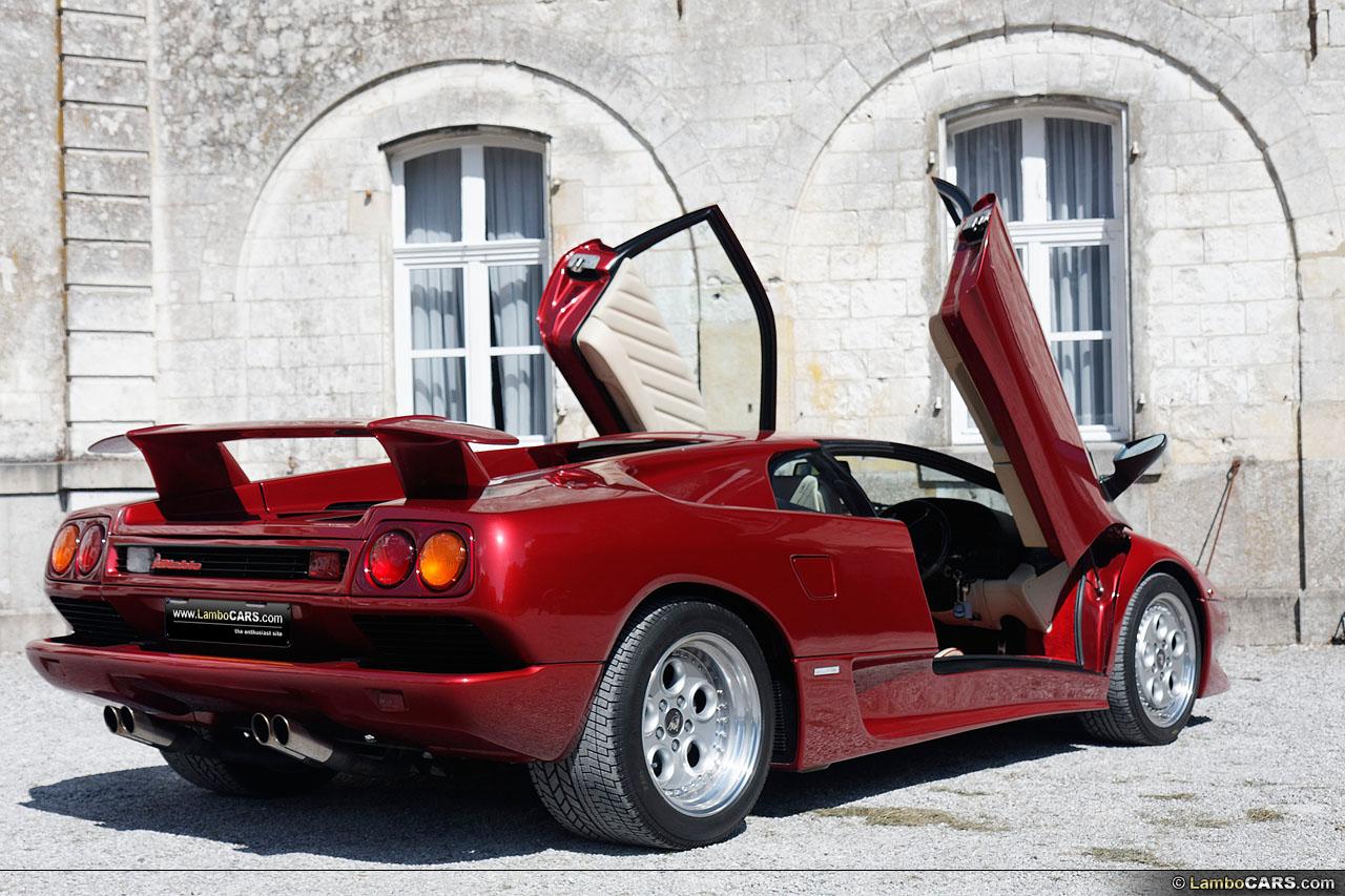 Lamborghini Diablo (The Ultimate Guide)