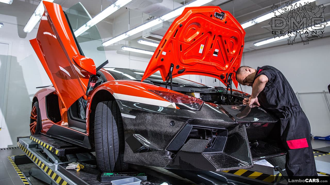 Lamborghini DMC AVENTADOR Guide & History | LamboCARS.com