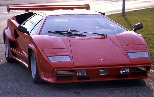 High-Resolution Lamborghini Countach SV 5200 QV Photos