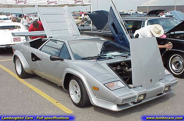 Lamborghini Countach LP500 S US Prototype | LamboCARS.com