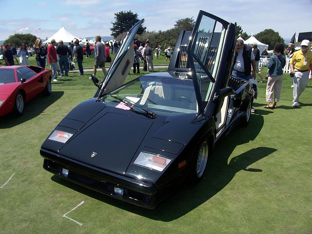 High-Resolution Lamborghini Countach Photos