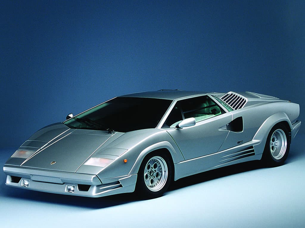 High-Resolution Lamborghini Countach Photos