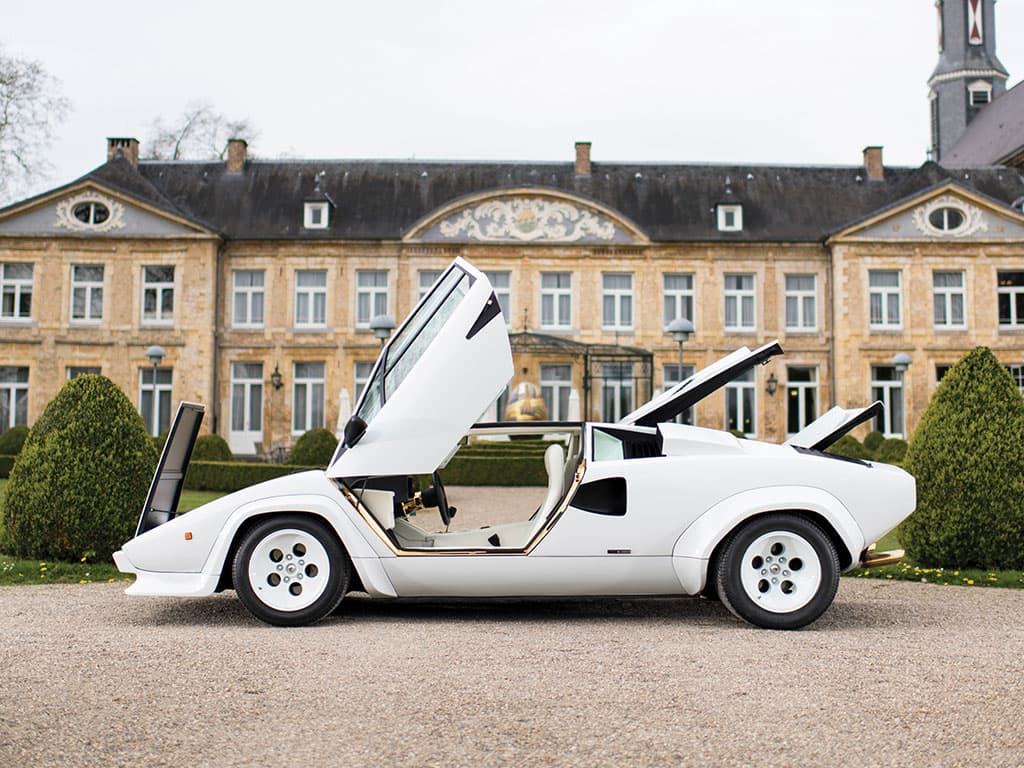 Lamborghini Countach Edizione Oro Guide & History | LamboCARS.com