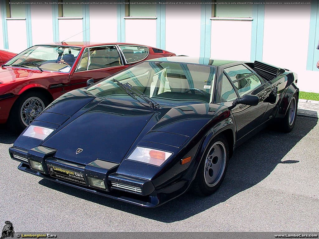 High-Resolution Lamborghini Countach LP500 S Photos