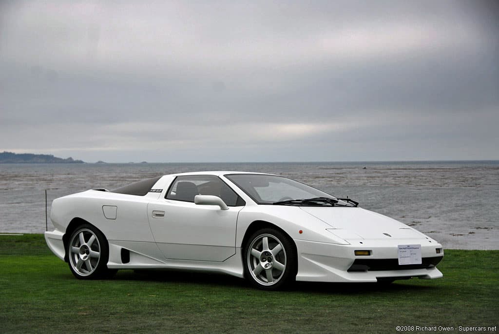 Lamborghini P140 Guide & History | LamboCARS.com