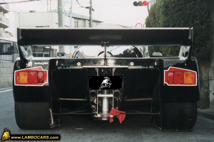 High-Resolution Lamborghini Countach QVX Photos