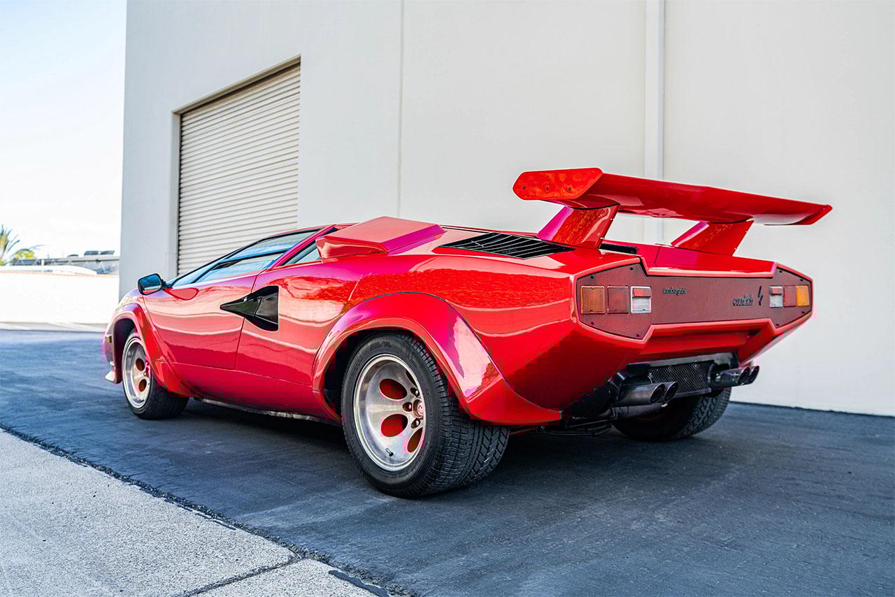 Lamborghini COUNTACH SPYDER Guide & History | LamboCARS.com