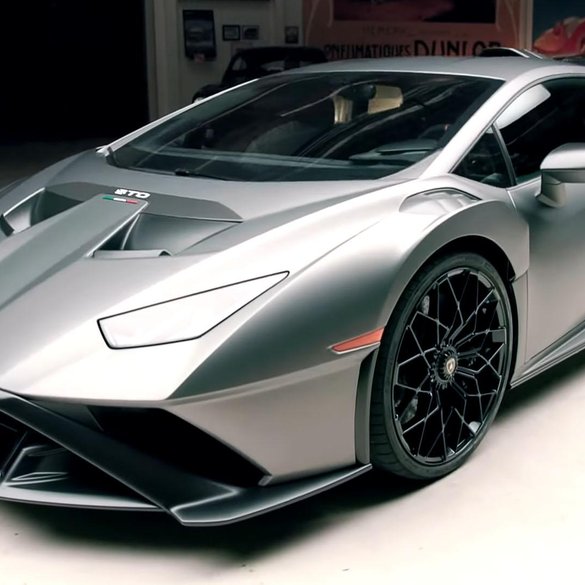 Lamborghini HURACAN GT Guide & History | LamboCARS.com