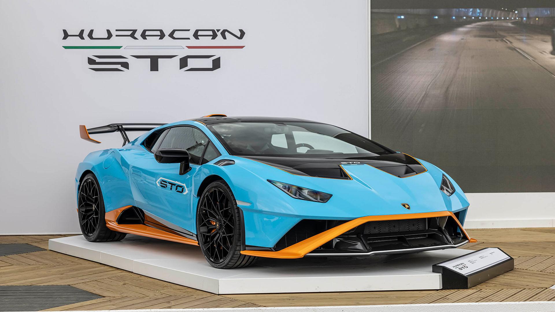 Lamborghini HURACAN GT Guide & History | LamboCARS.com