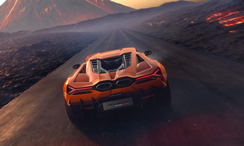 2024 Lamborghini Revuelto: Review, Price, Specs and Models - LamboCARS