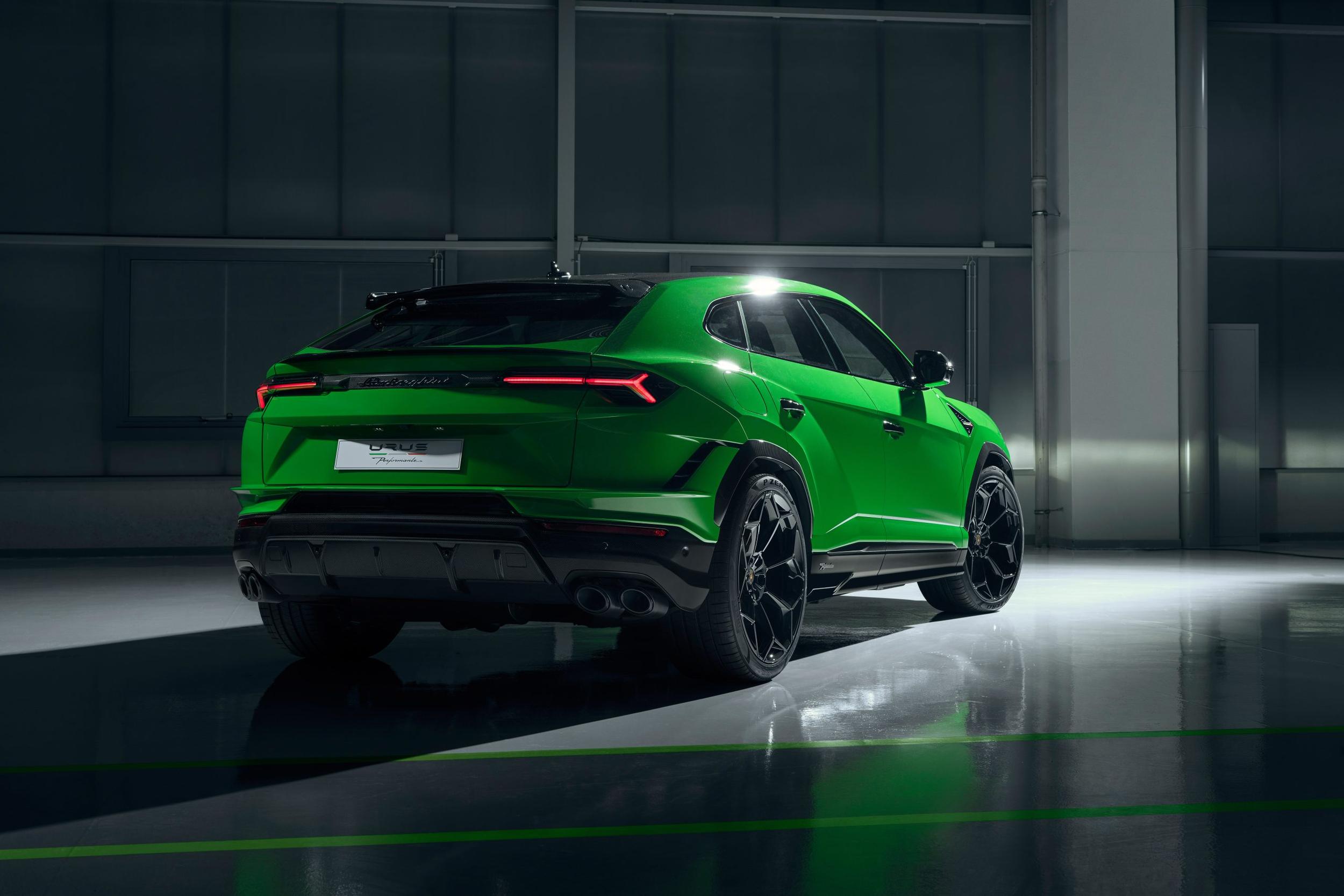 2023 Lamborghini Urus Performante: Review, Price & Specs - LamboCars