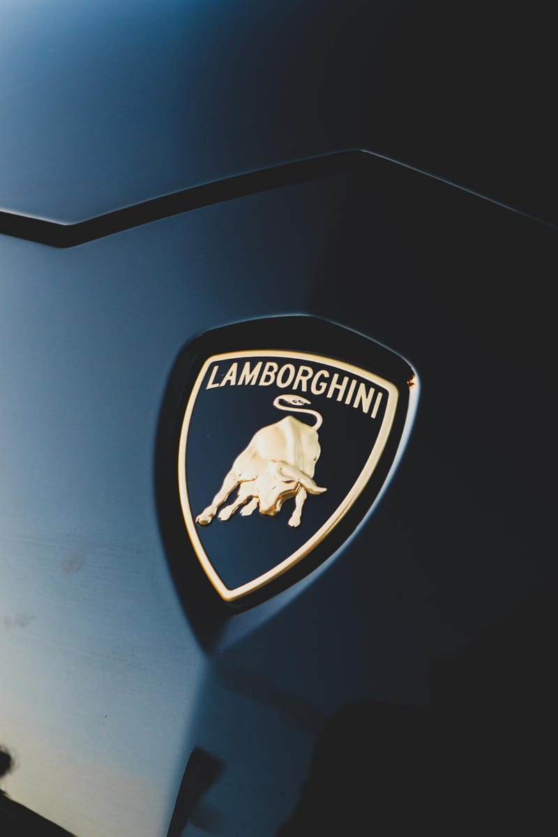 Lamborghini News, Specs, & Model Guides | LamboCARS.com