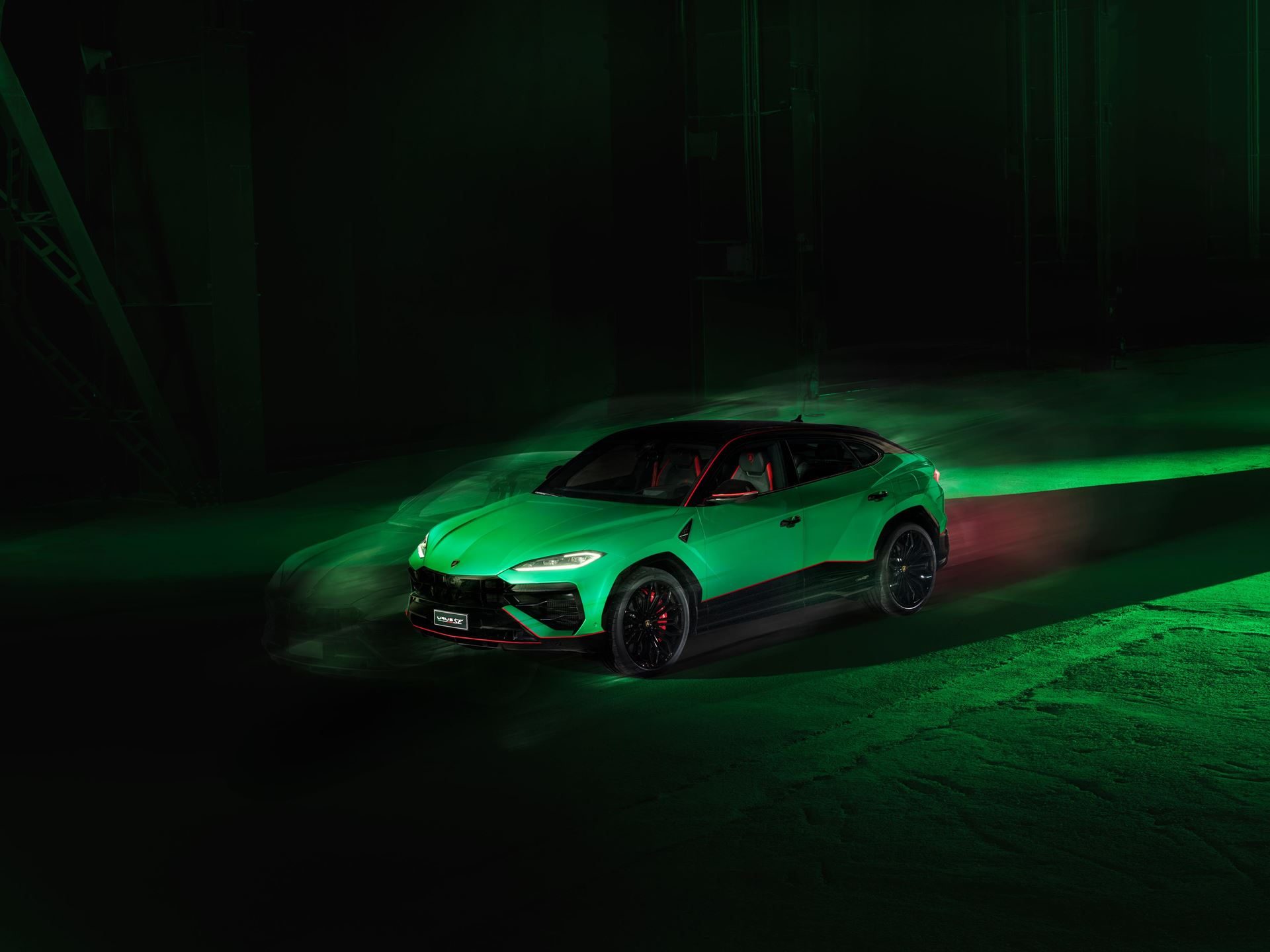 Lamborghini Urus SE Tettonero Capsule: 630-Unit Limited Edition